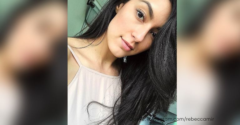 Wow! Im Glitzer-BH und bauchfrei: Hier zeigt sich Rebecca Mir beim sexy ... Wow! Im Glitzer-BH und bauchfrei: Hier zeigt sich Rebecca Mir beim sexy ...