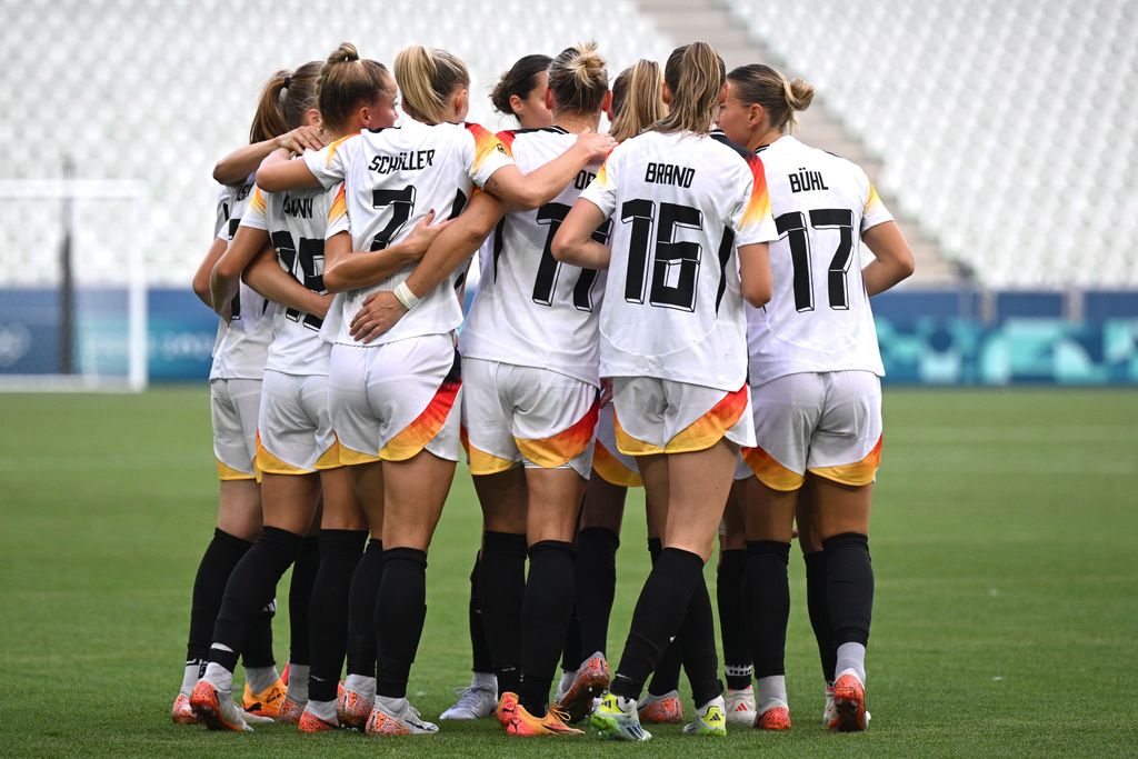 Fußball Bei Olympia 2024 Wer überträgt Kanada Vs Deutschland Heute