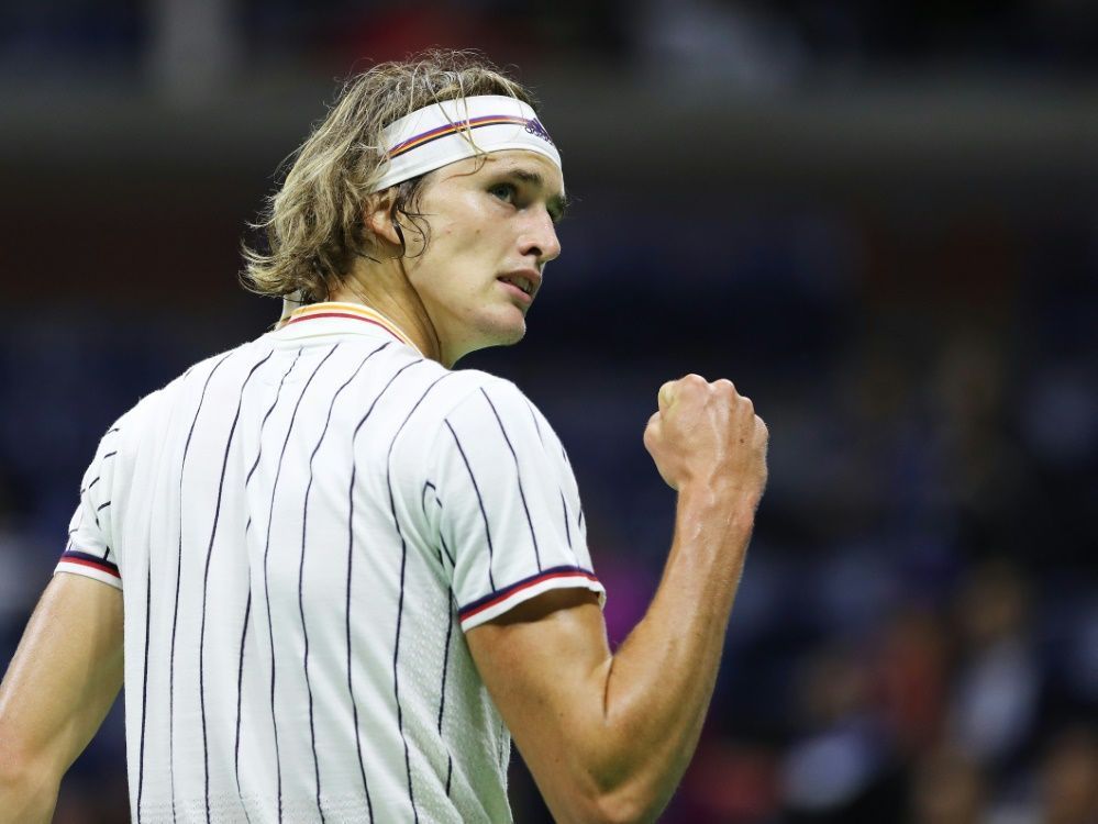 Mühsame Nachtschicht: Alexander Zverev erreicht zweite Runde von New York Mühsame Nachtschicht: Alexander Zverev erreicht zweite Runde von New York
