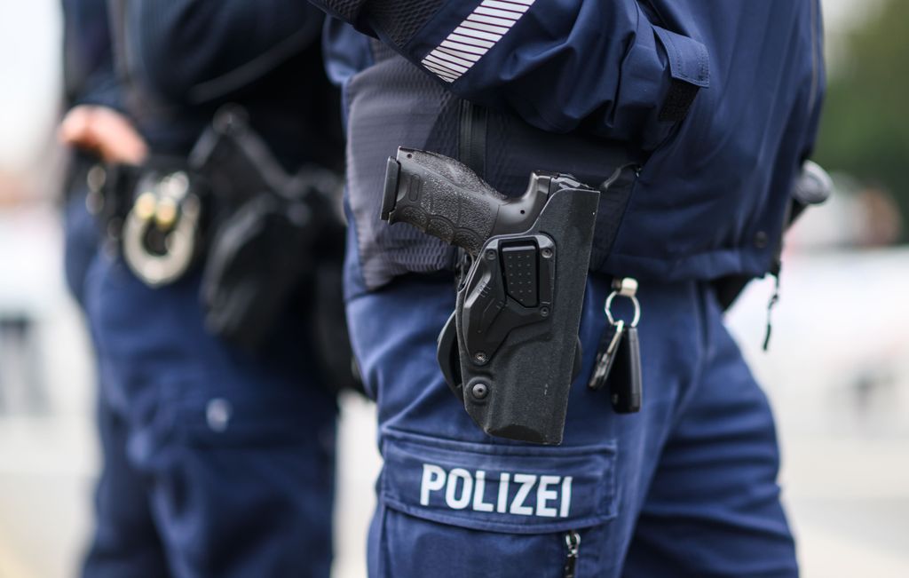 Nach Angriff auf SPD-Politiker Ecke: Drei weitere Tatverdächtige ermittelt Nach Angriff auf SPD-Politiker Ecke: Drei weitere Tatverdächtige ermittelt
