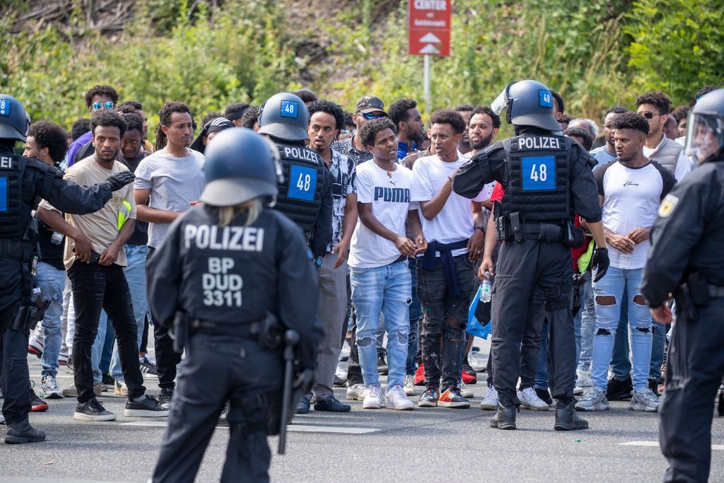 Ausschreitungen nach Eritrea-Festival: Schwedische Polizei verbietet Demos Ausschreitungen nach Eritrea-Festival: Schwedische Polizei verbietet Demos